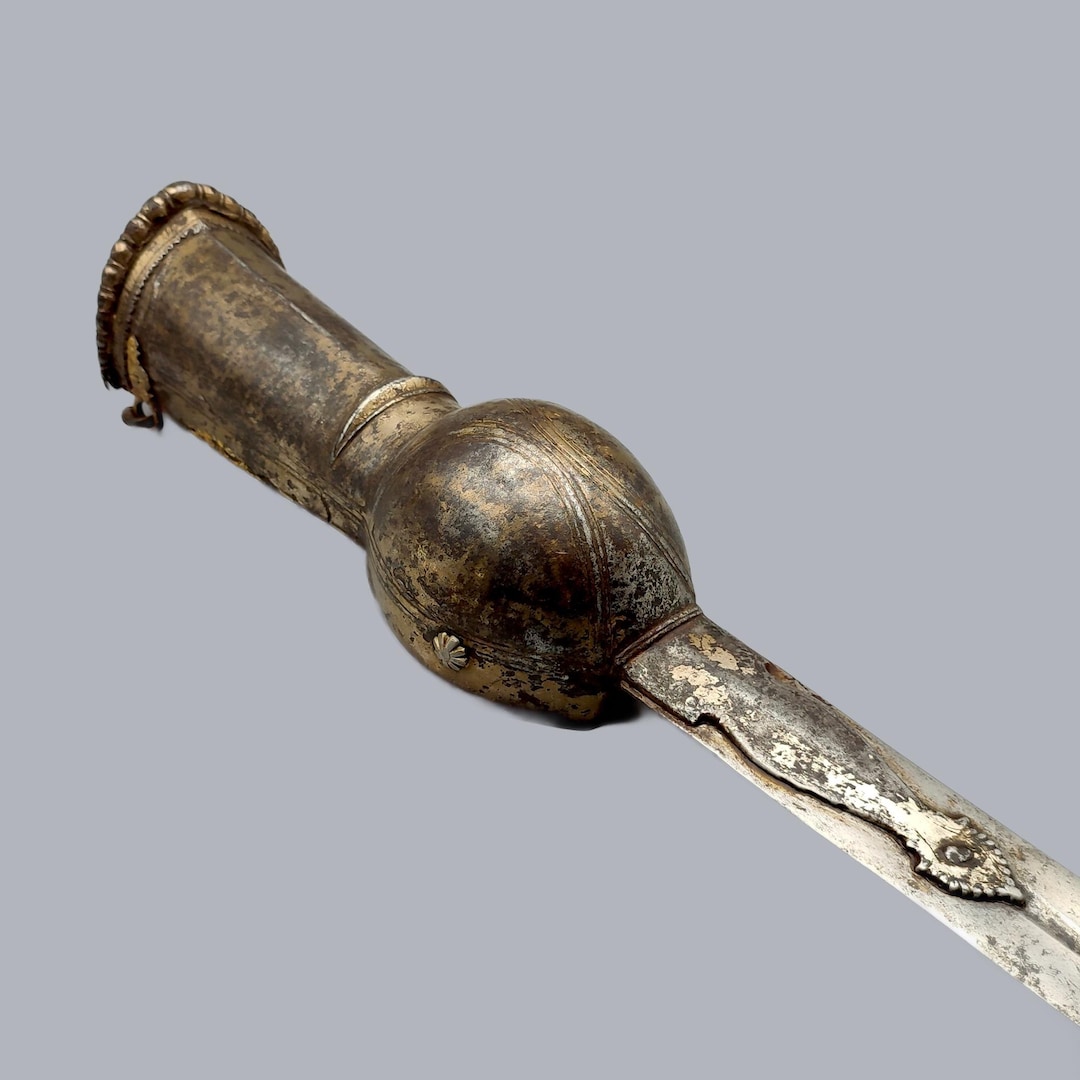 Antique Pata Gauntlet Sword Indian 17th Century 1600s Silver-plated ...
