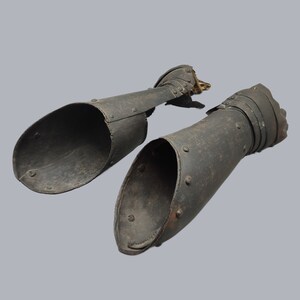 Antique 17th Century Elbow Gauntlets 1600s European Armour Part ...