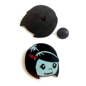 Vampire Girl Enamel Pin - Lapel Pin - Vampire Pin - Halloween Pin - Etsy