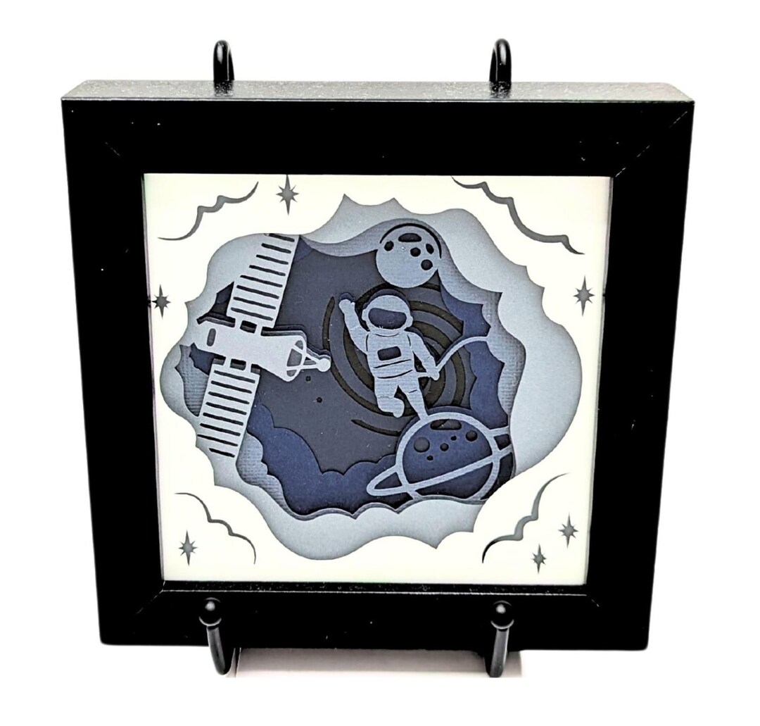 3D Shadowbox Paper Craft Astronaut in Space 5x5 Frame - Etsy