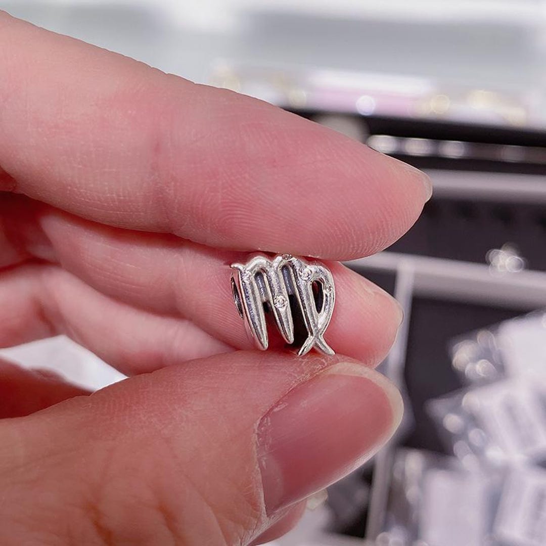 Charm Pandora con el signo zodiacal Virgo, brillante, en plata de ley ...