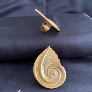 Gold Statement Rings Bold Statement Gold Ring Collection – Artistic ...