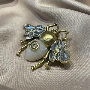 Gucci Bee Vintage Brooch Gold Tone With Stones Rare Brooch Good ...