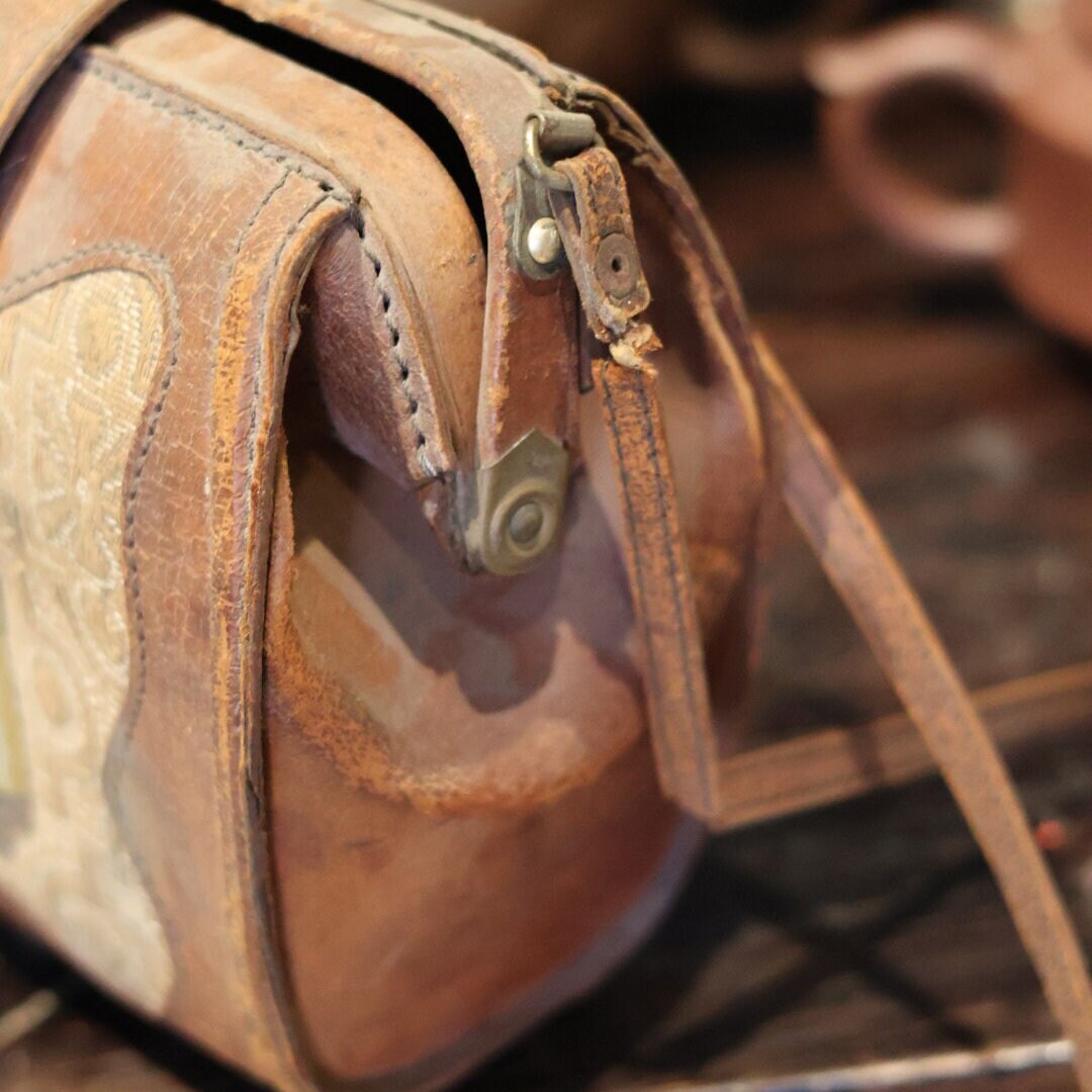 1970s Rare Vintage Western Leather Sling Bag,crossbody Bag With ...