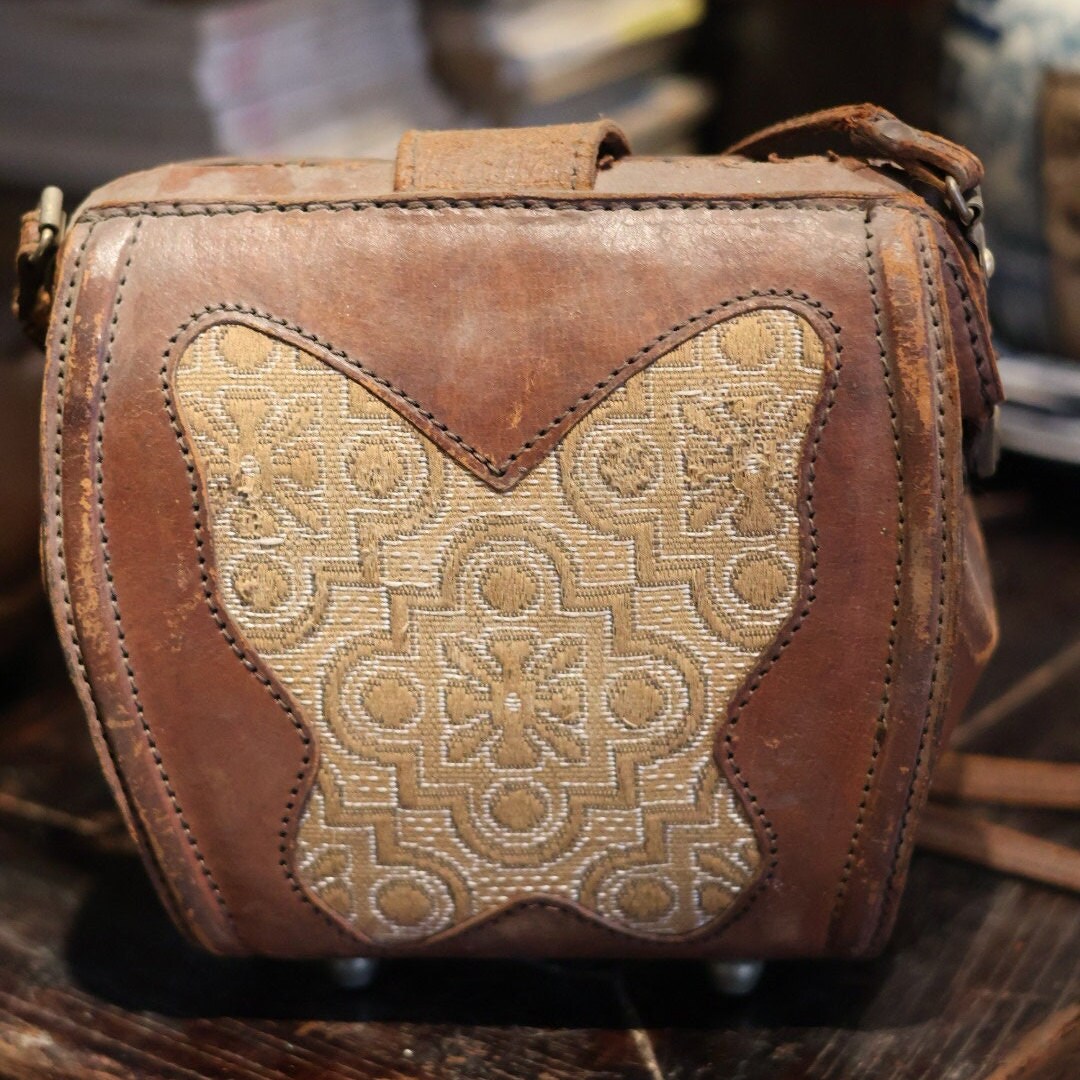 1970s Rare Vintage Western Leather Sling Bag,crossbody Bag With ...