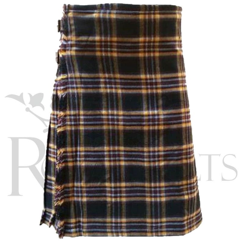 Scottish Highland Bear Pride Men's Handmade 8 Yard Tartan Kilt Kilt for Sale Royal Kilts - Etsy