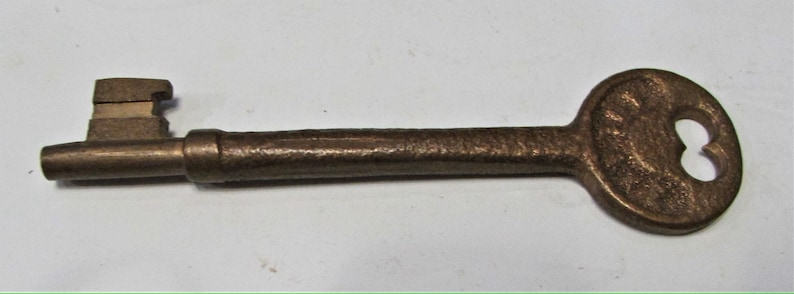 Vintage Solid Brass Adlake Railroad Skeleton Key - Etsy