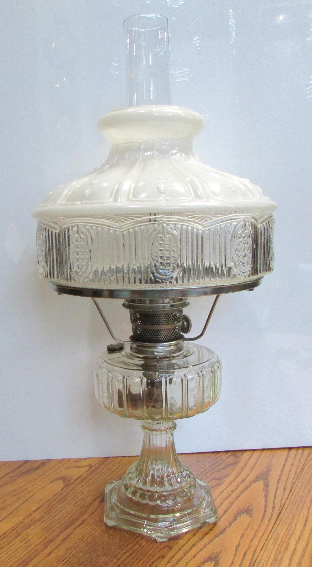 Vintage Aladdin Model B Cathedral 1934 (107 Clear Crystal) Oil Lamp - Etsy