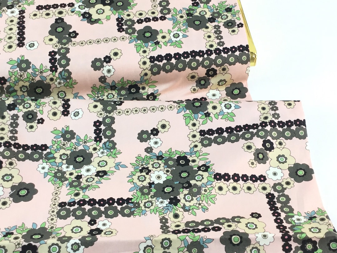 A Ghastlie Bouquet Pale Pink Background, 100% Quilting Cotton Fabric ...