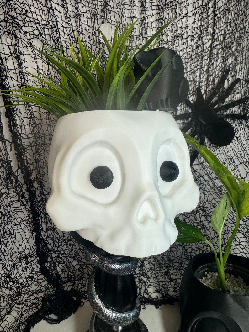 Cute 3d Printed Skull Planter, Friendly Halloween Planter, Creepy Cute ...