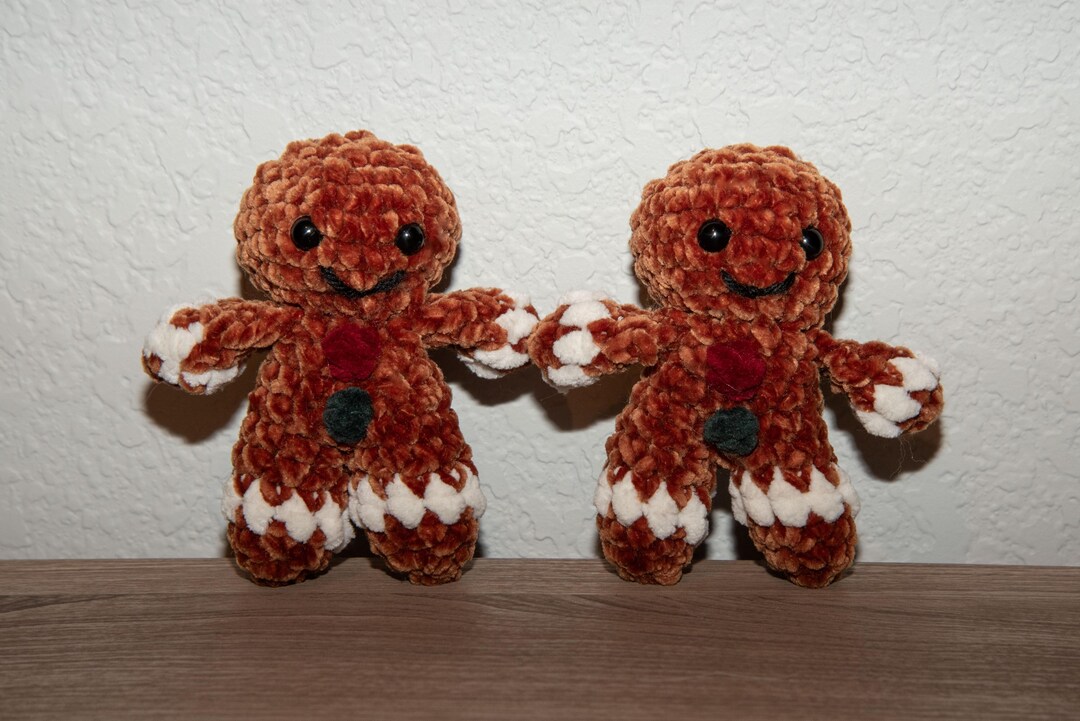 Gingerbread Man Plushie, Crochet Plushie, Holiday Plushie, Christmas ...