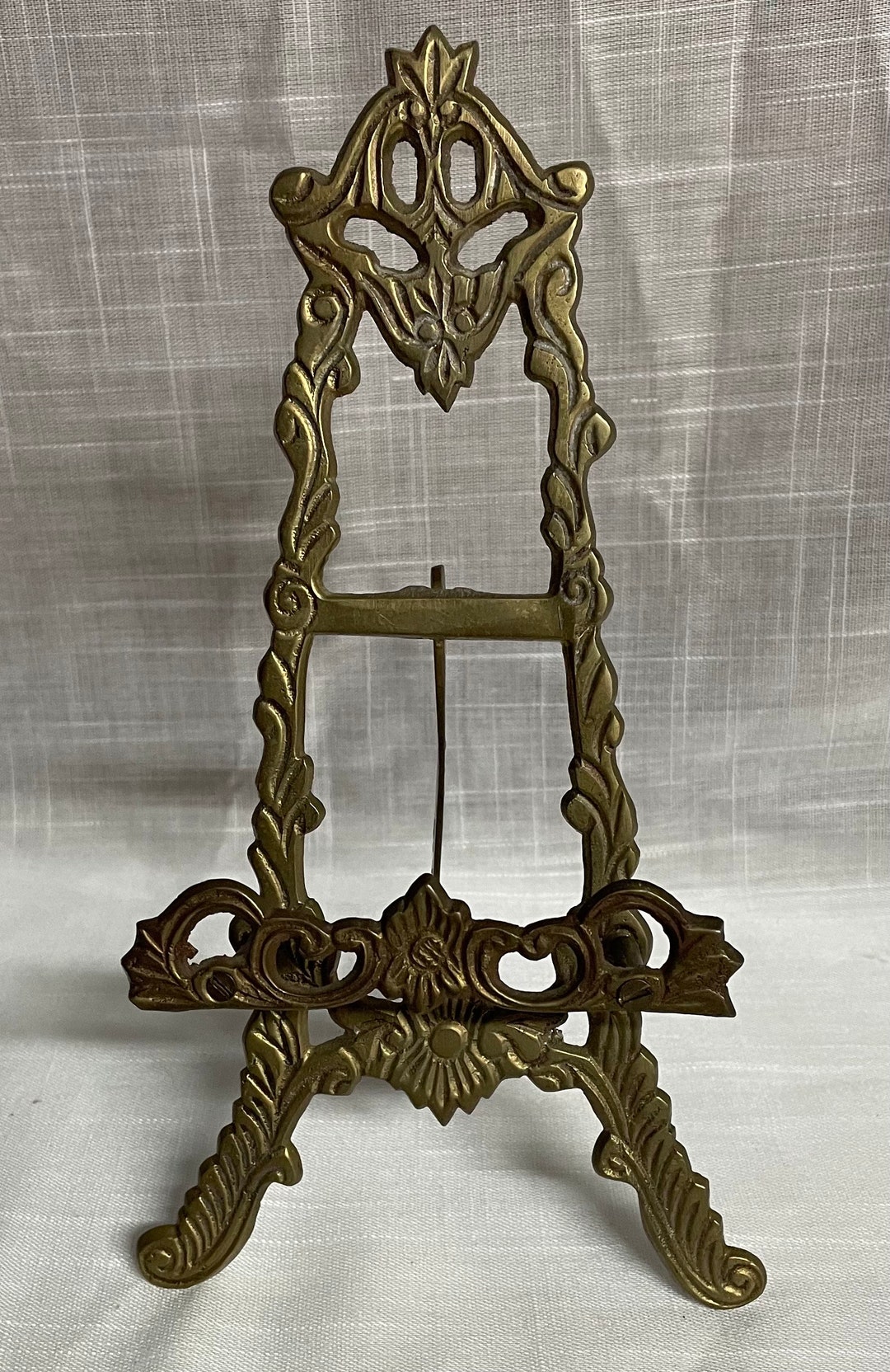 Vintage Brass Easel Display Stand for Pictures, Art, Etc. - Etsy
