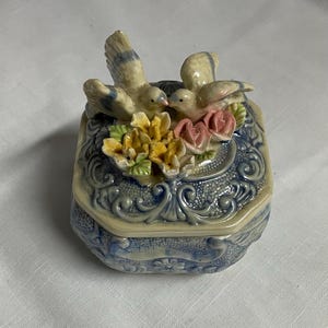 Vintage Porcelain Jewelry Trinket Boxes With Doves. Set of 3. - Etsy