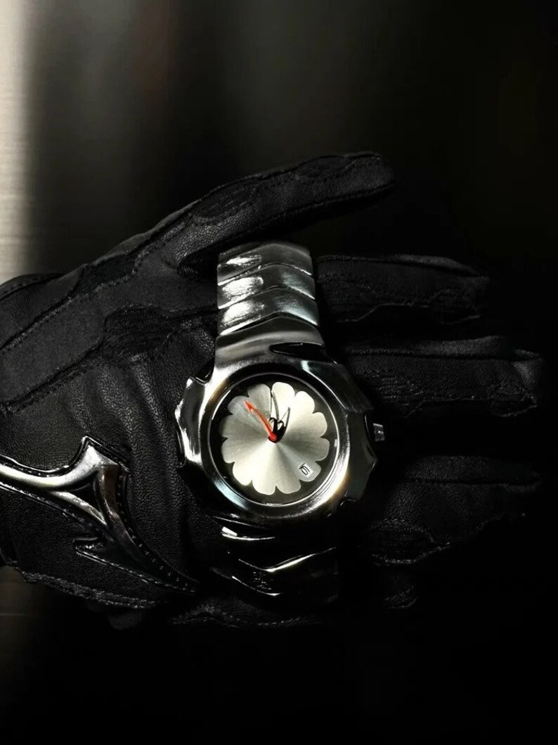 Retro Futuristic Y2K Watch - Unique Timepiece - Etsy