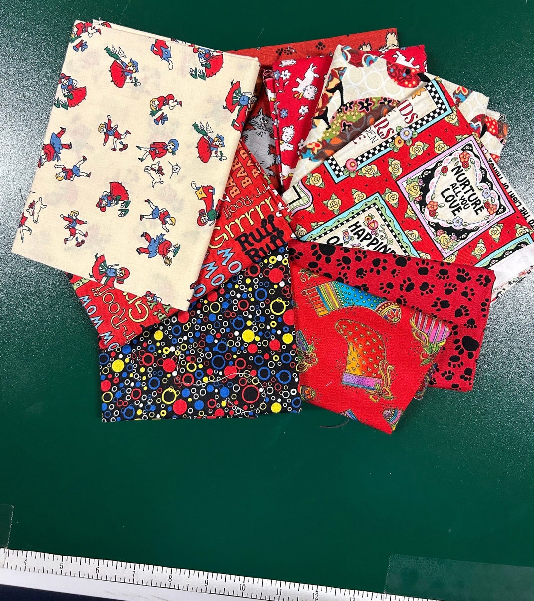 Fat Quarter Bundle "novelty (reds) - 10 Fat Quarters - Etsy