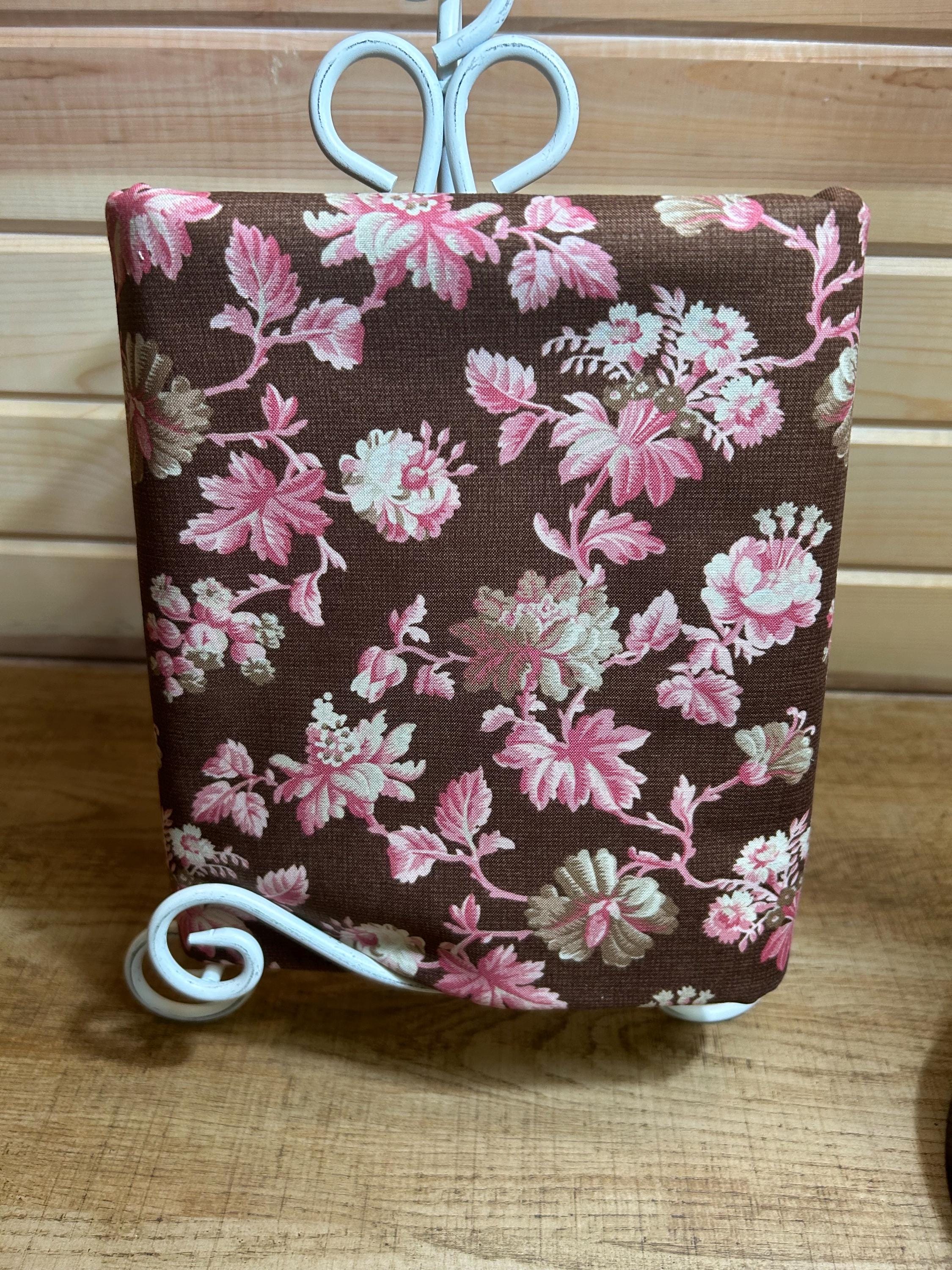 Fabric chalk & Timber Walnut 8215 by Timeworn Toolbox Marcus Fabrics ...