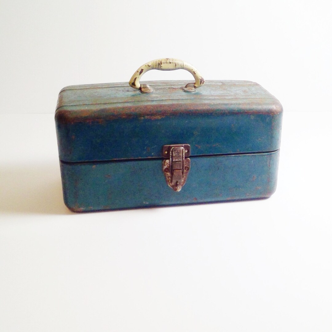 Vintage Union Steel Chest Tackle Box Teal Blue Green Large Locking Box ...