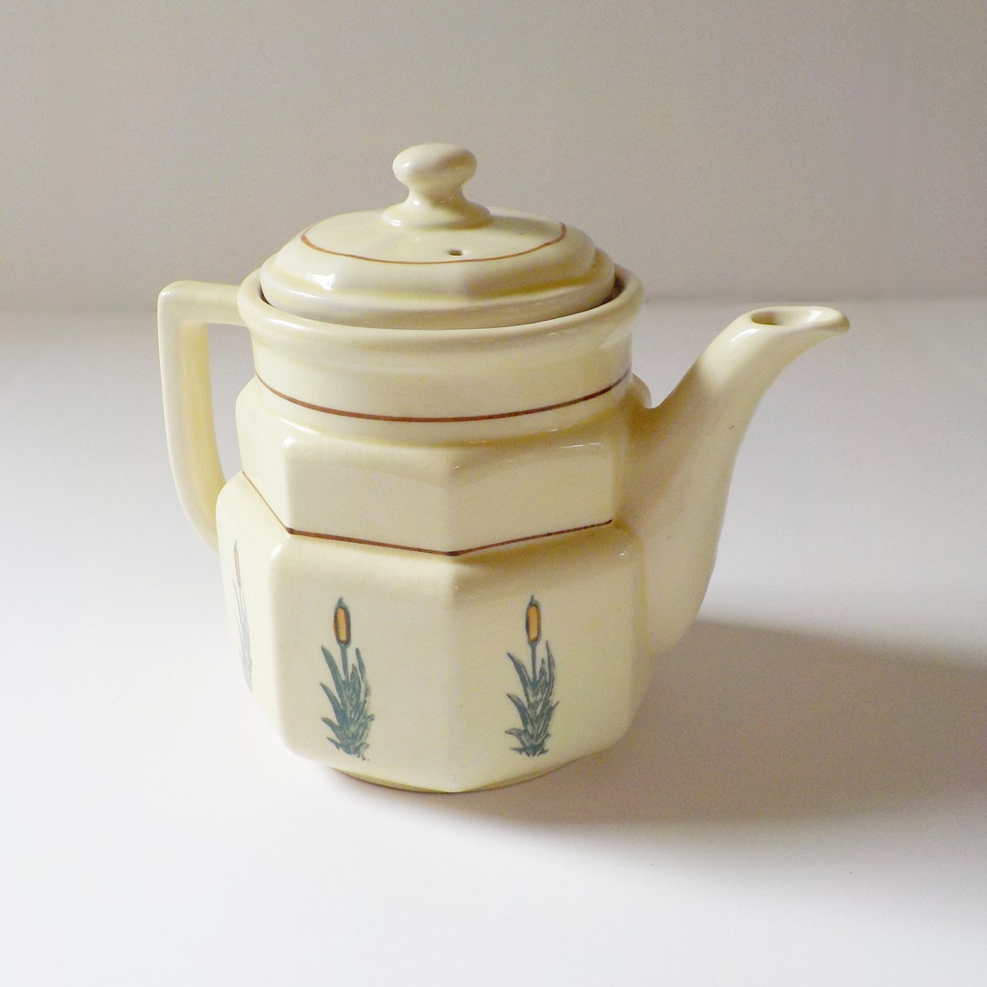 Vintage Porcelier Coffee Pot Teapot Ivory With Cattails - Etsy