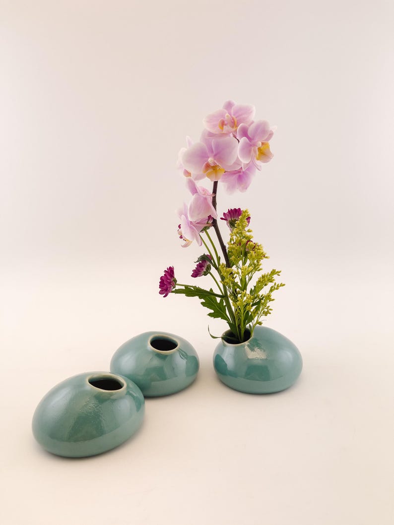Ceramic Vase, Handmade Turquoise Flower Vase With Built-in Frog Pin ...
