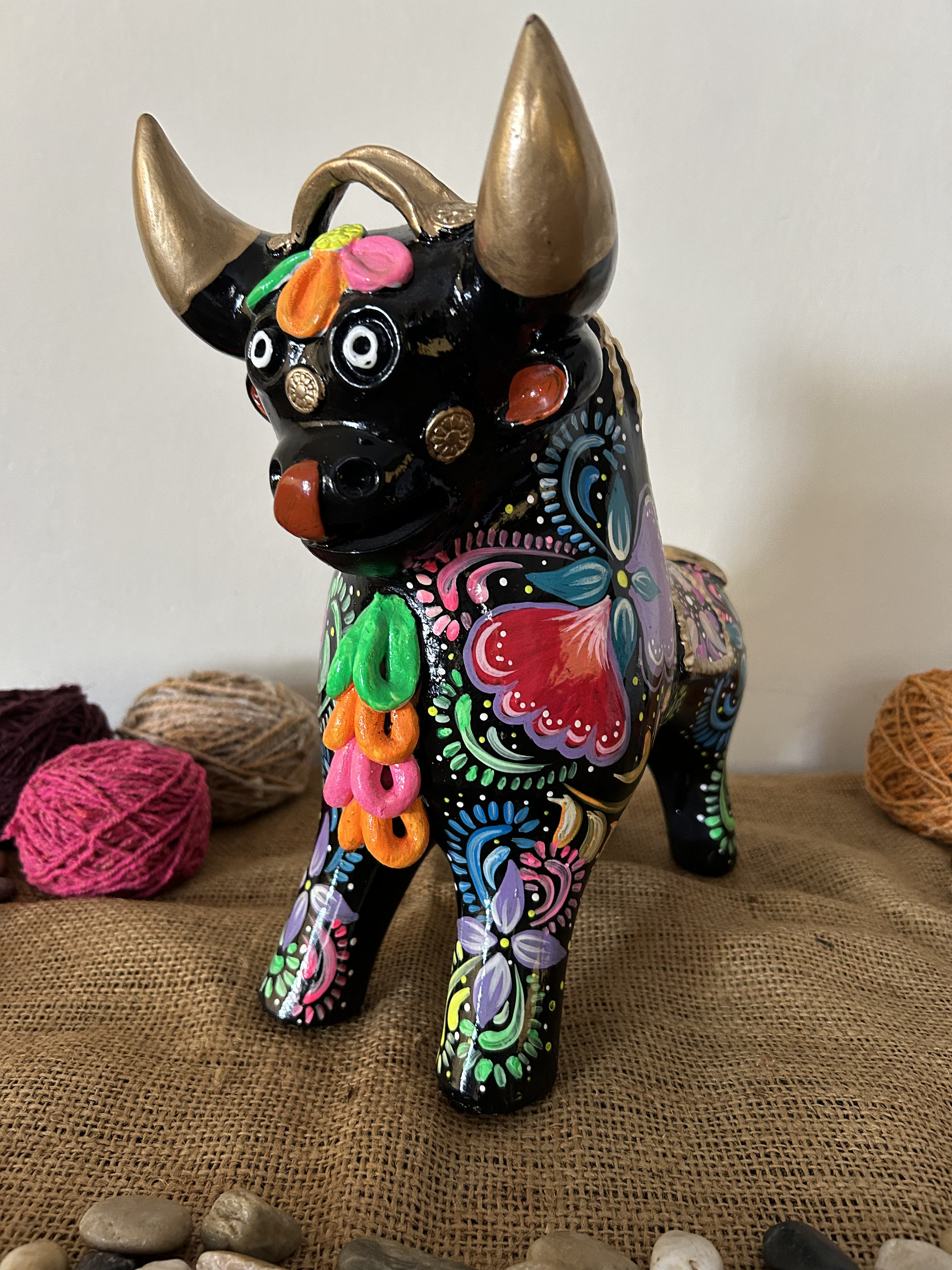 Pucara Bull Handmade Ceramic Bull Hand Painted Peruvian Folklore ...