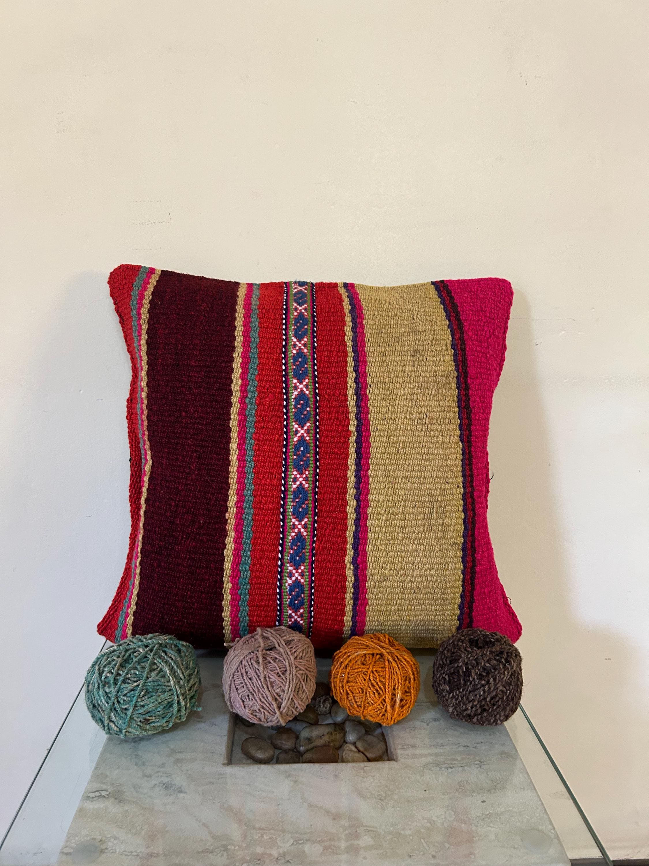 Peruvian Cushion - Pillow Cover - Peruvian Cushion Made of Blanket ...