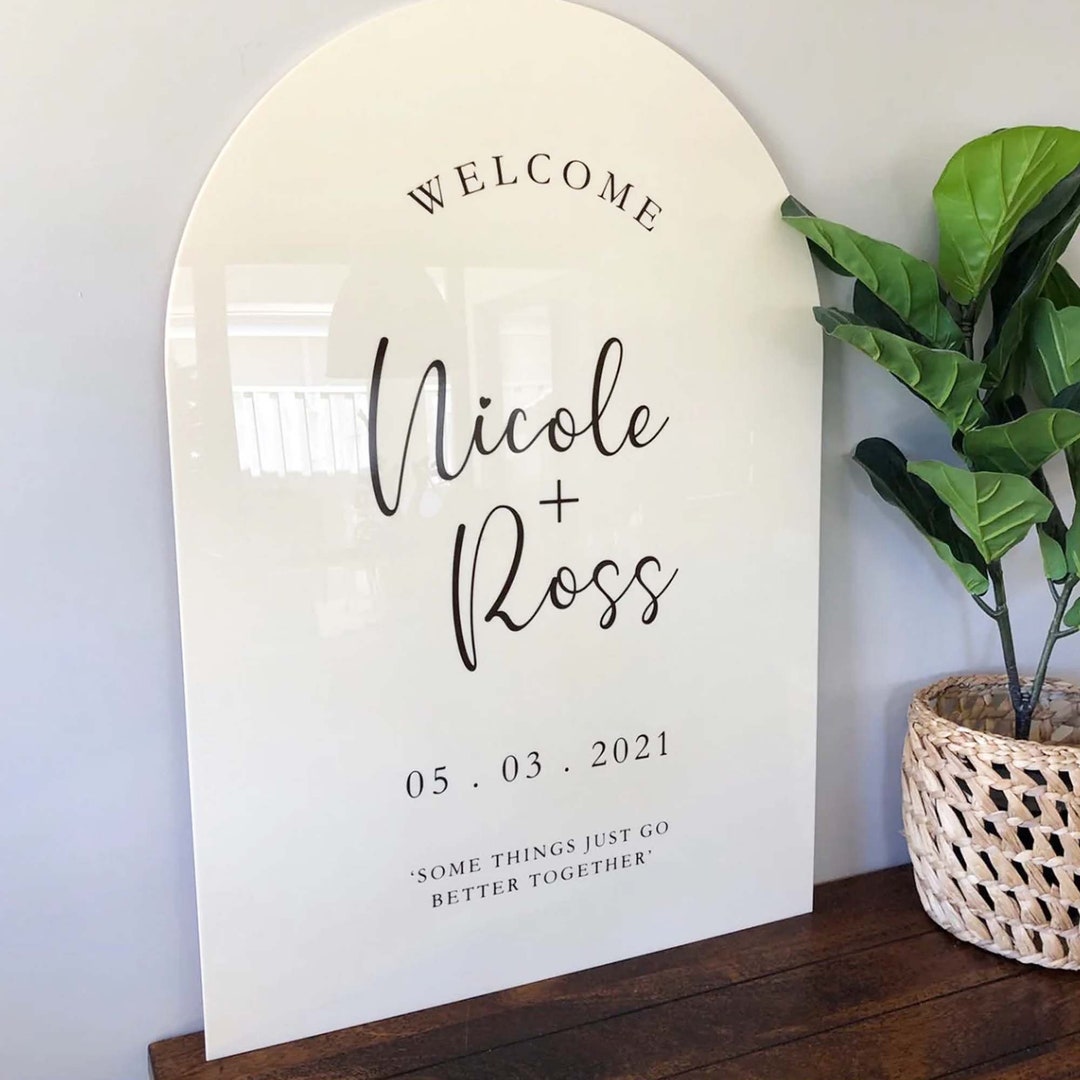 Custom Arched Acrylic Wedding Welcome Sign: UV Printed Signage - Etsy