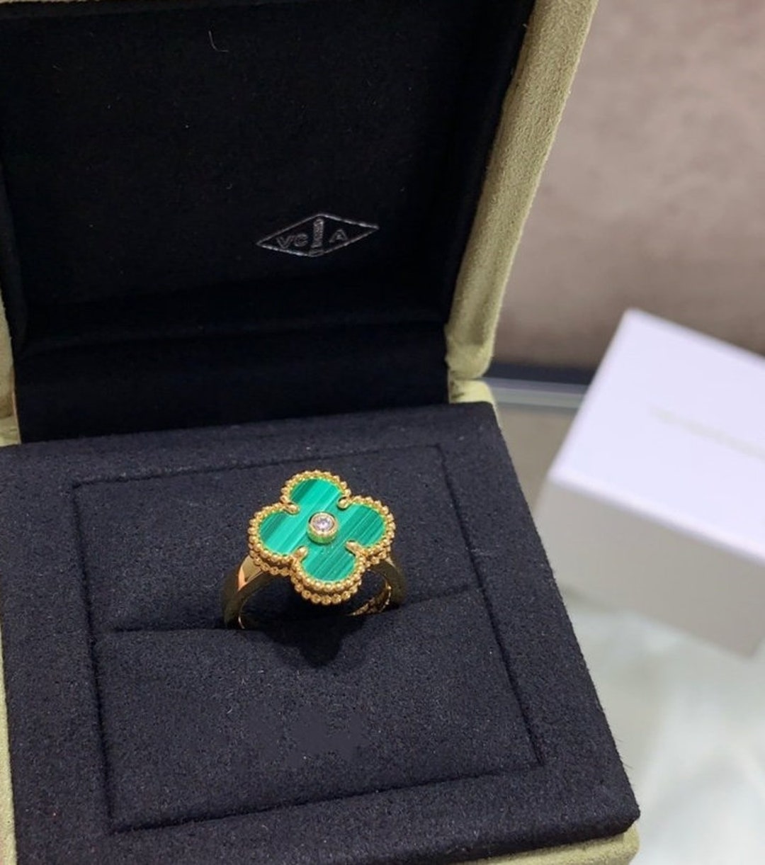 VCA 18K Clover Diamond Ring Size8 - Etsy