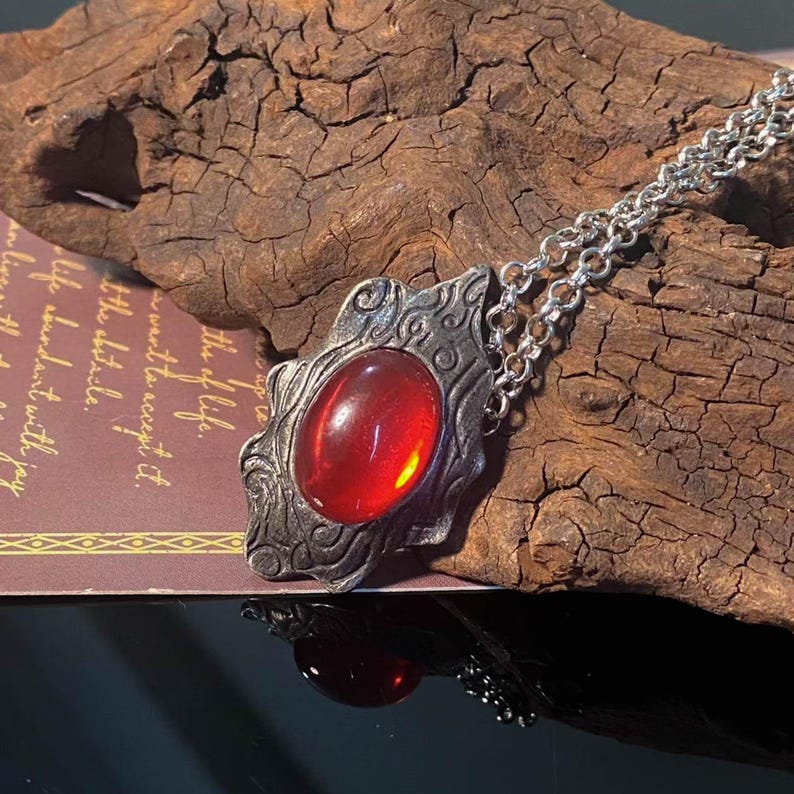 Dante,devil May Cry Dante Perfect Amulet, Dante Vergil Red Crystal ...