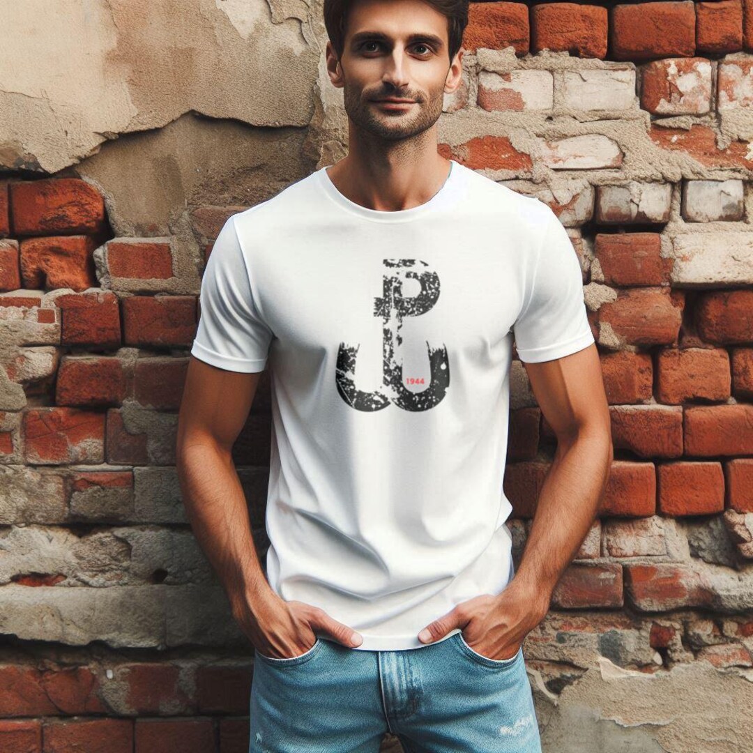 Fighting Poland T-shirt, Polska Walcząca 1944, Patriotic Polish Shirt ...
