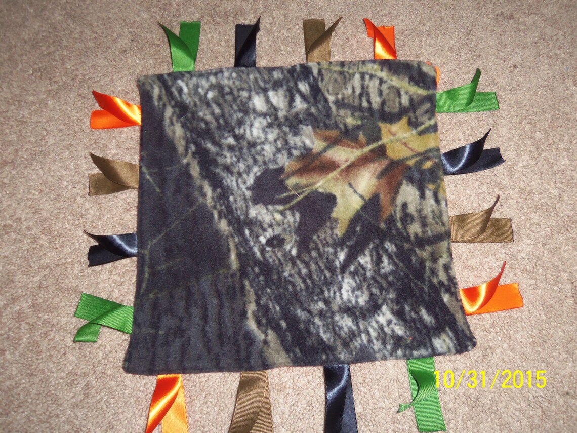 Camoflauge/hunting Fleece Ribbon Blanket - Etsy