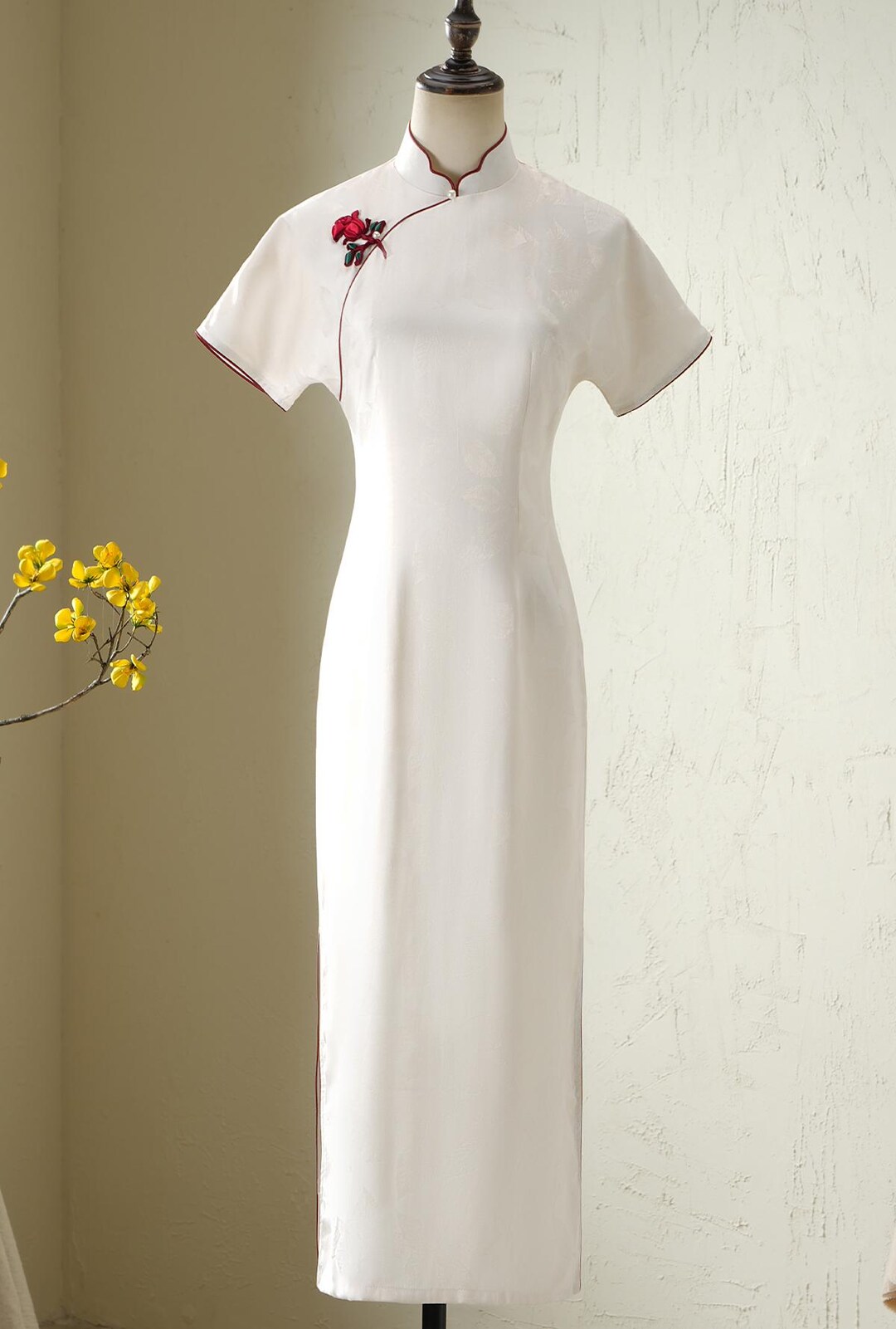 White Modern Chinese Cheongsam With Rose Traditional Tea Ceremony ...