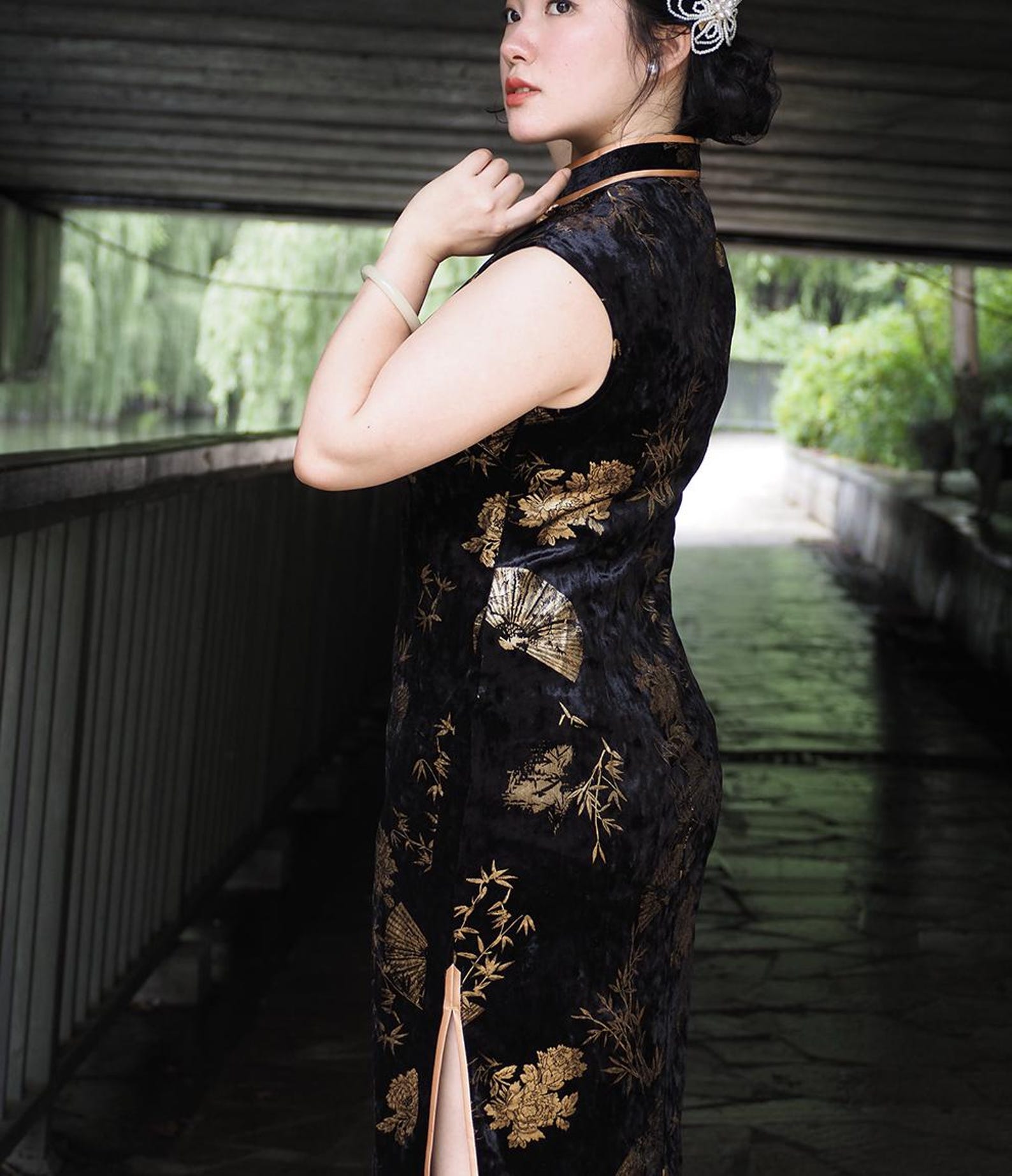 Plus Size Cheongsam Dress: Metallic Gold Vintage Print Qipao - Etsy