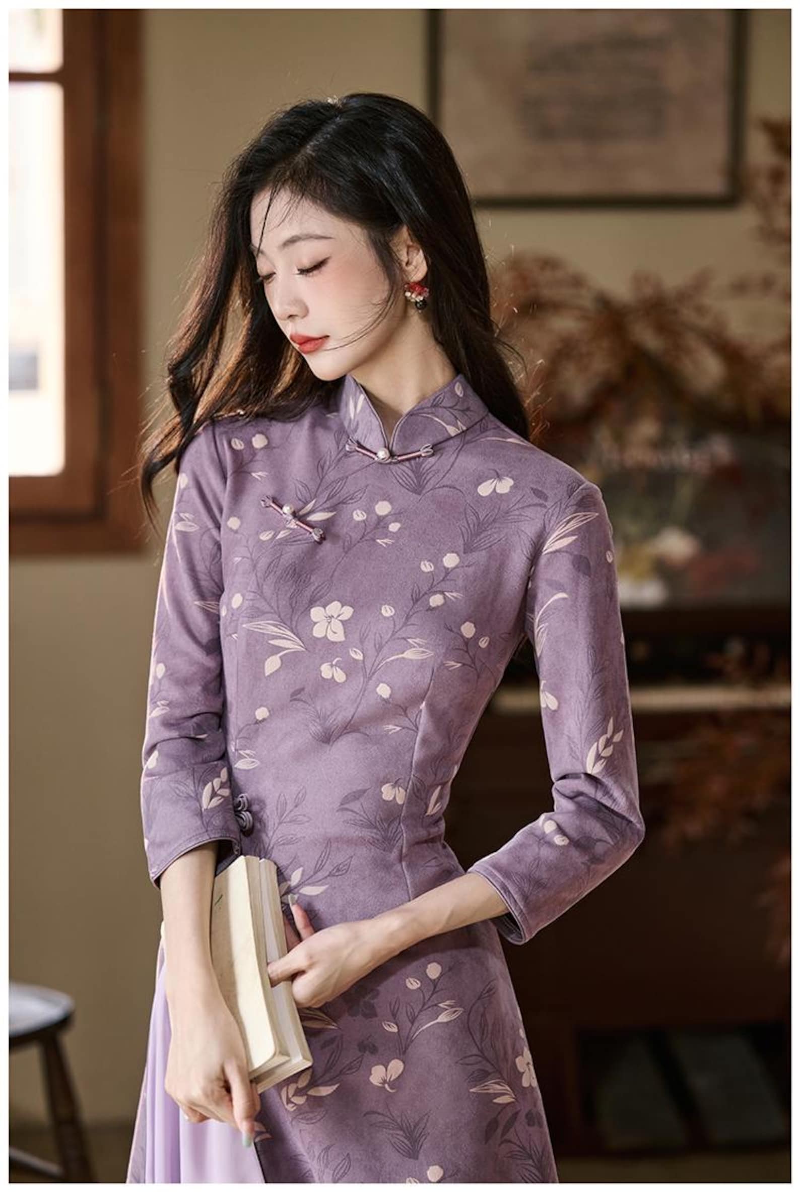 Lavender Slim Fit Qi Pao Aodai: Modern Chinese Dress for Wedding ...