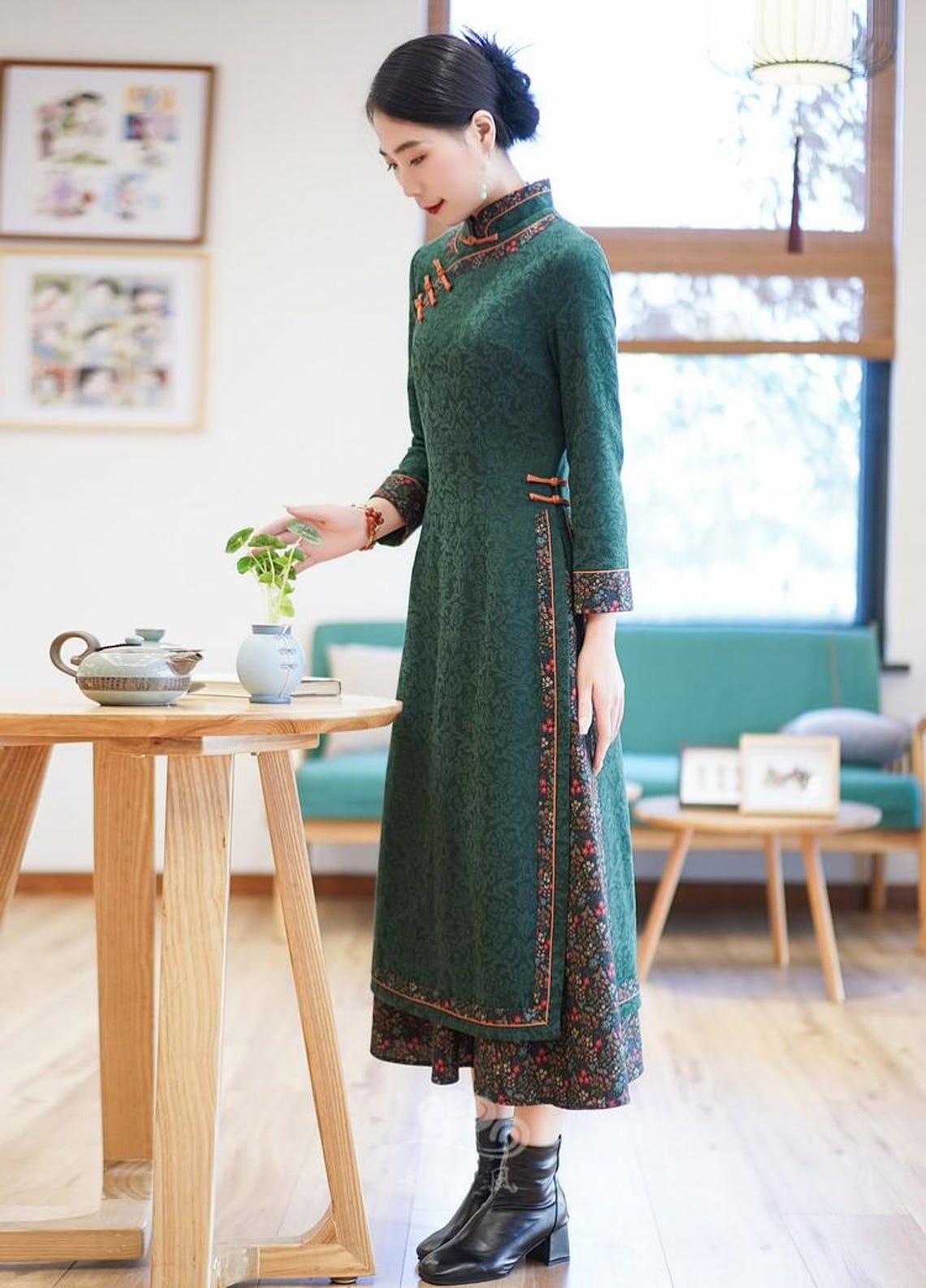 Modern Ao Dai Qi Pao: Green Long Sleeves Slim Fit Vietnamese-chinese ...