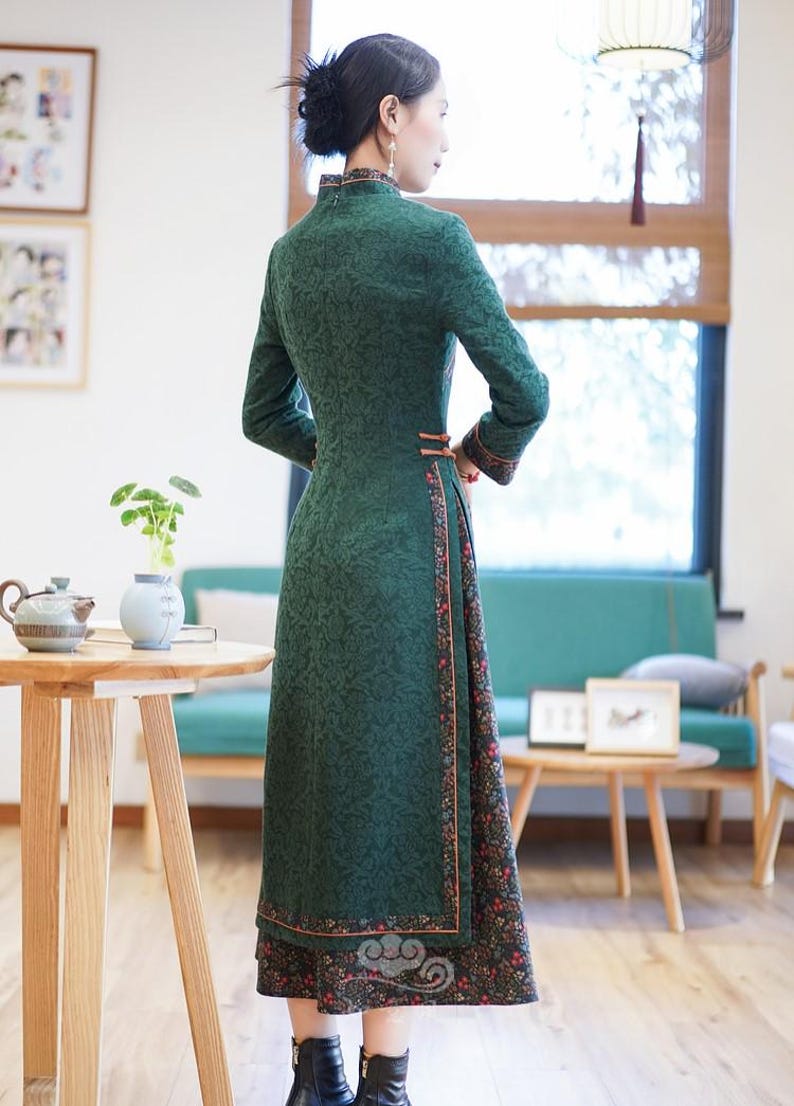 Modern Ao Dai Qi Pao: Green Long Sleeves Slim Fit Vietnamese-chinese ...