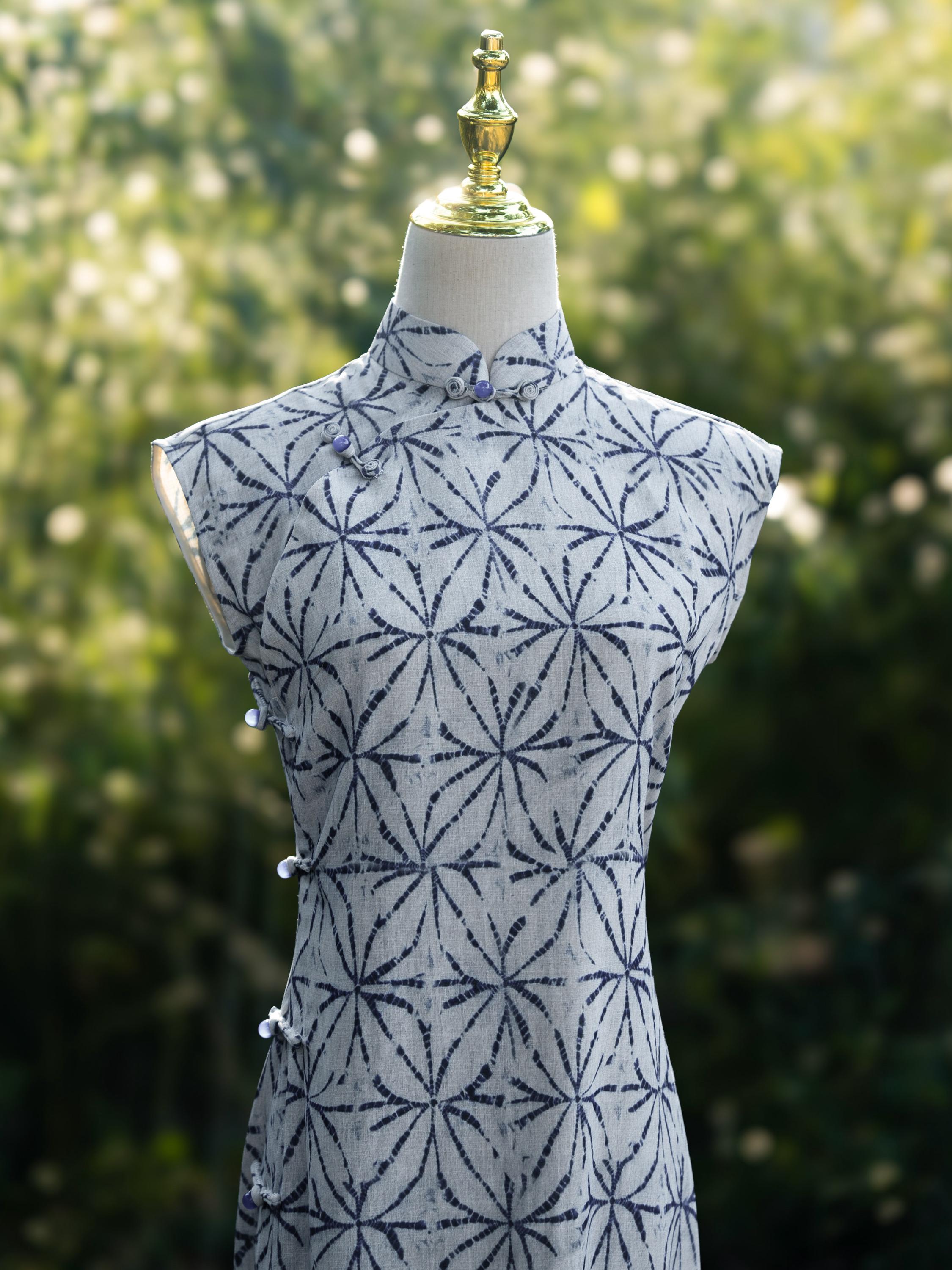 Blue Floral Cheongsam Dress: Sleeveless Linen Qipao - Etsy