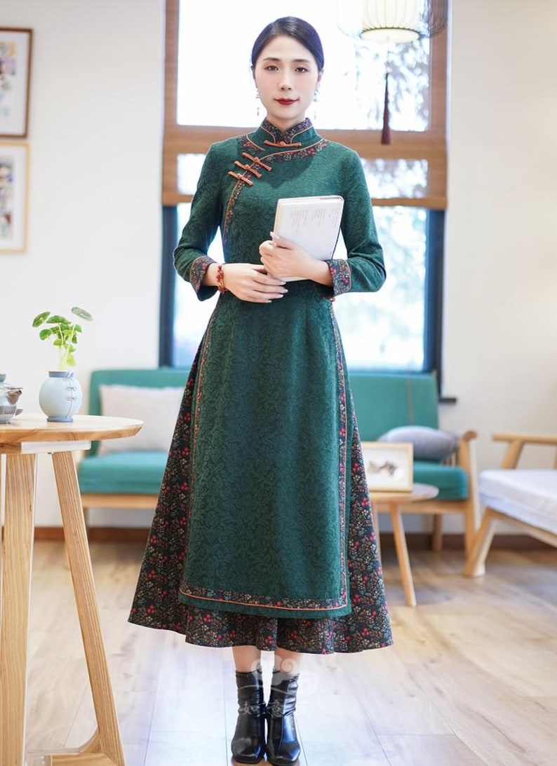 Modern Ao Dai Qi Pao: Green Long Sleeves Slim Fit Vietnamese-chinese ...