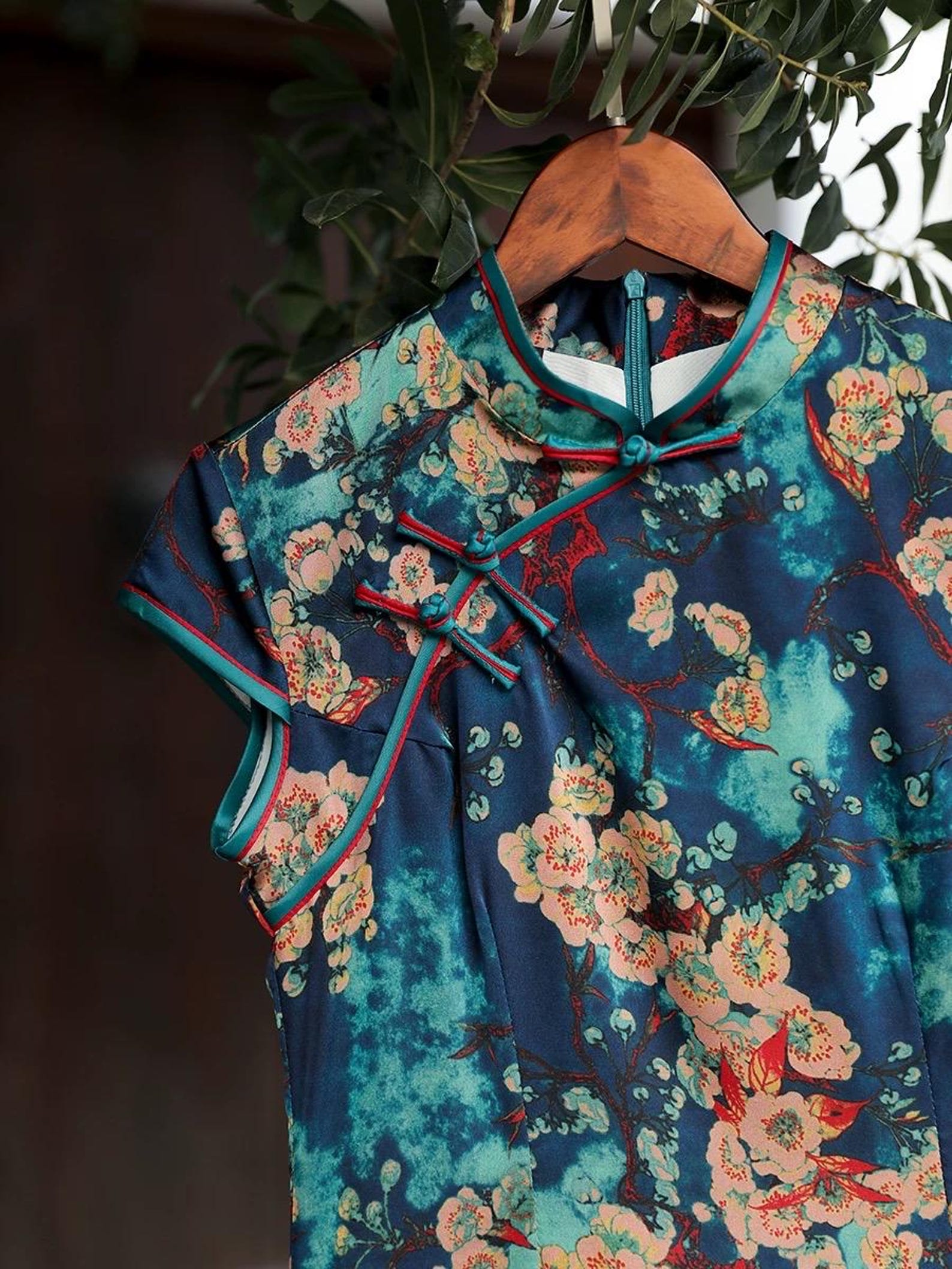 Modern Cheongsam, Summer Chinese Qipao, Blue With Patterns Long Length ...