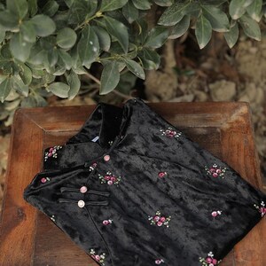 Black Velvet Cheongsam With Floral Chinese Qipao - Etsy