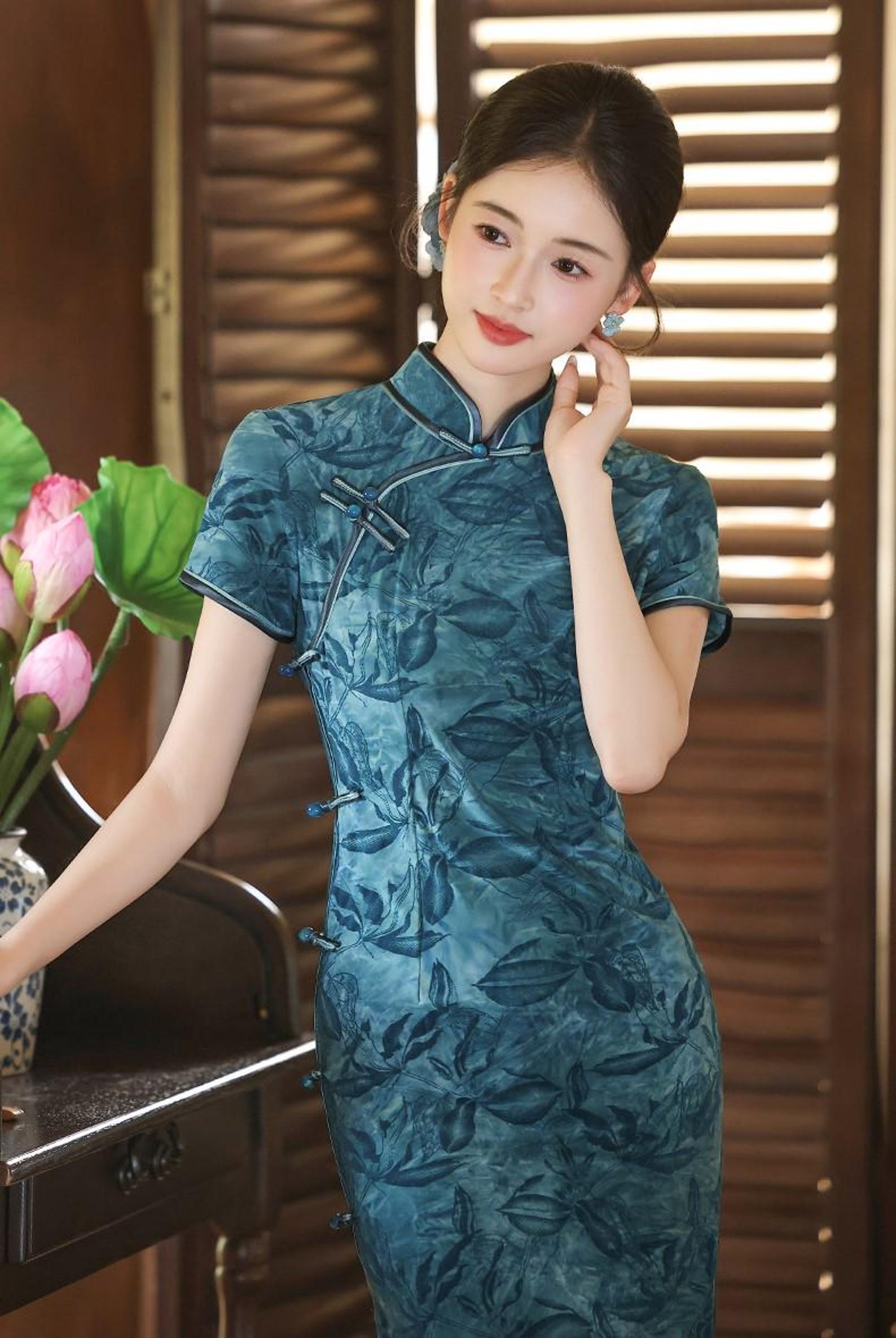Modern Qi Pao: Slim Fit Chinese Style Dress - Etsy