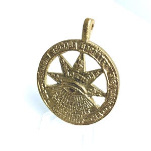 Cinco Vocalës Medalyon Medallion, Anting-anting Amulet From the ...