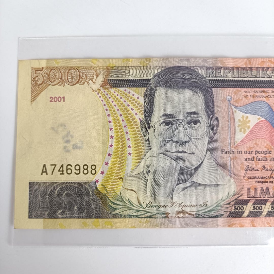 Philippines 500 Peso Banknote: 2001 Arroyo-buenaventura Series, A746988 ...