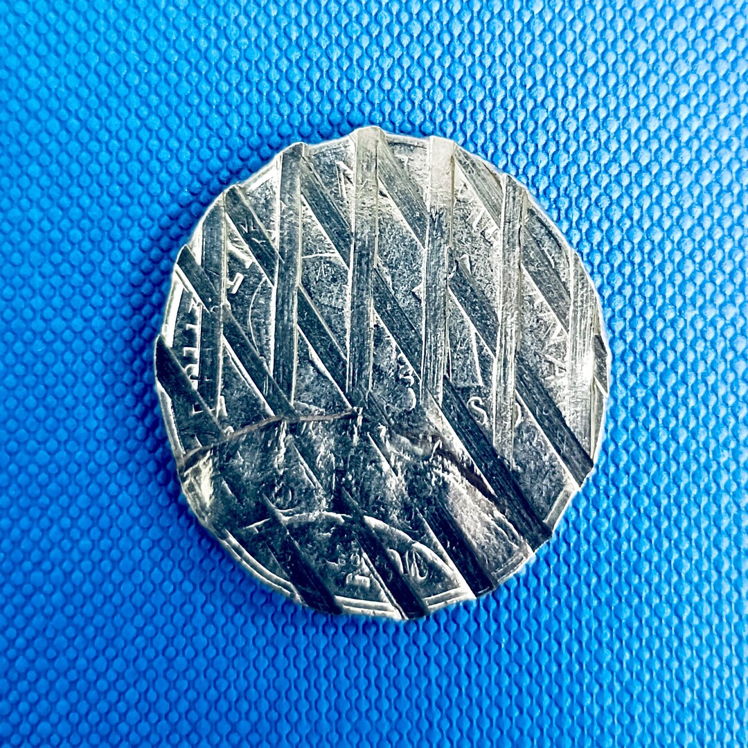 2000s Philippines 1 Peso Waffle Error Coin: Numismatic Collectible - Etsy