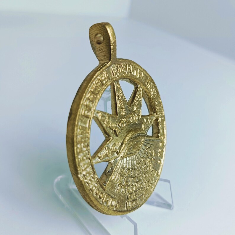 Cinco Vocalës Medalyon Medallion, Anting-anting Amulet From the ...