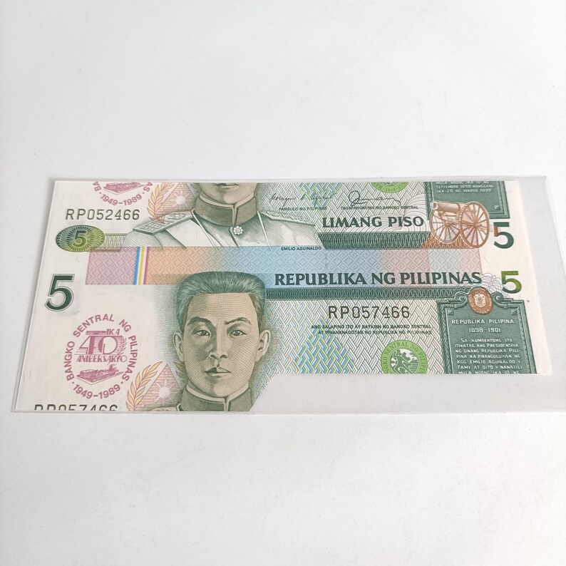 Philippines 5 Piso Banknote: 1989 Miscut Note From Uncut Sheet, Man ...