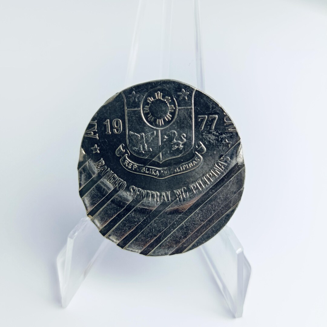 Alignment Strike Error Coin, Waffled, Philippines 1 Peso 1975 - 1982 ...