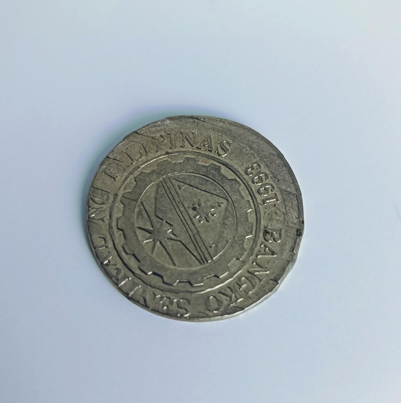 2003 Philippines 1 Peso Waffle Error Coin: Numismatic Collectible ...