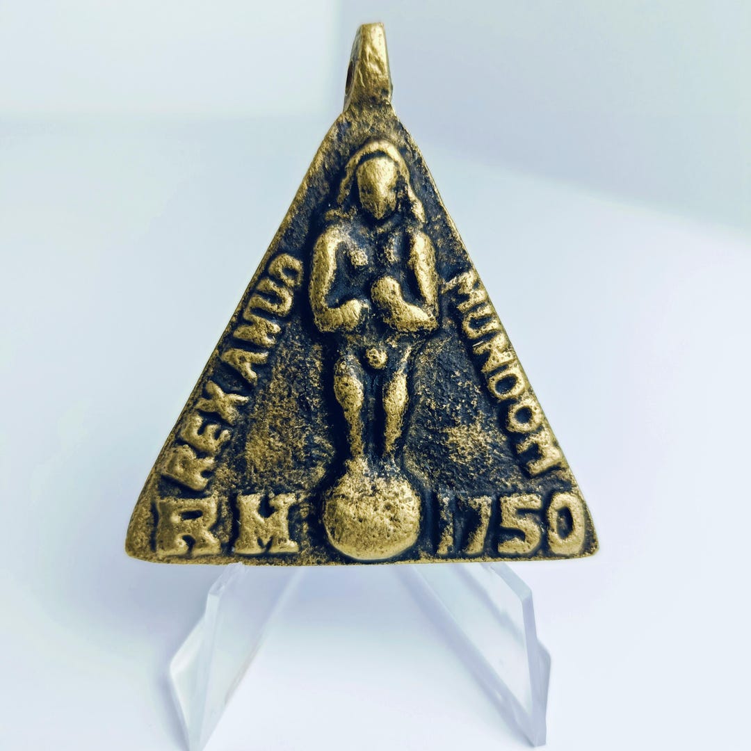 Salvador Del Mundo Sacred Medallion • Filipino Anting-anting Charm for ...