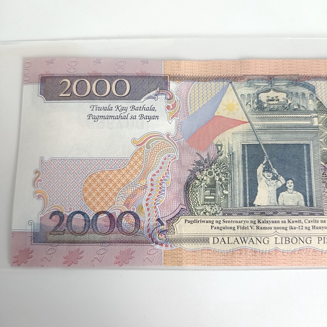 Philippines 2000 Pesos Commemorative Banknote: Estrada A007969 Low ...