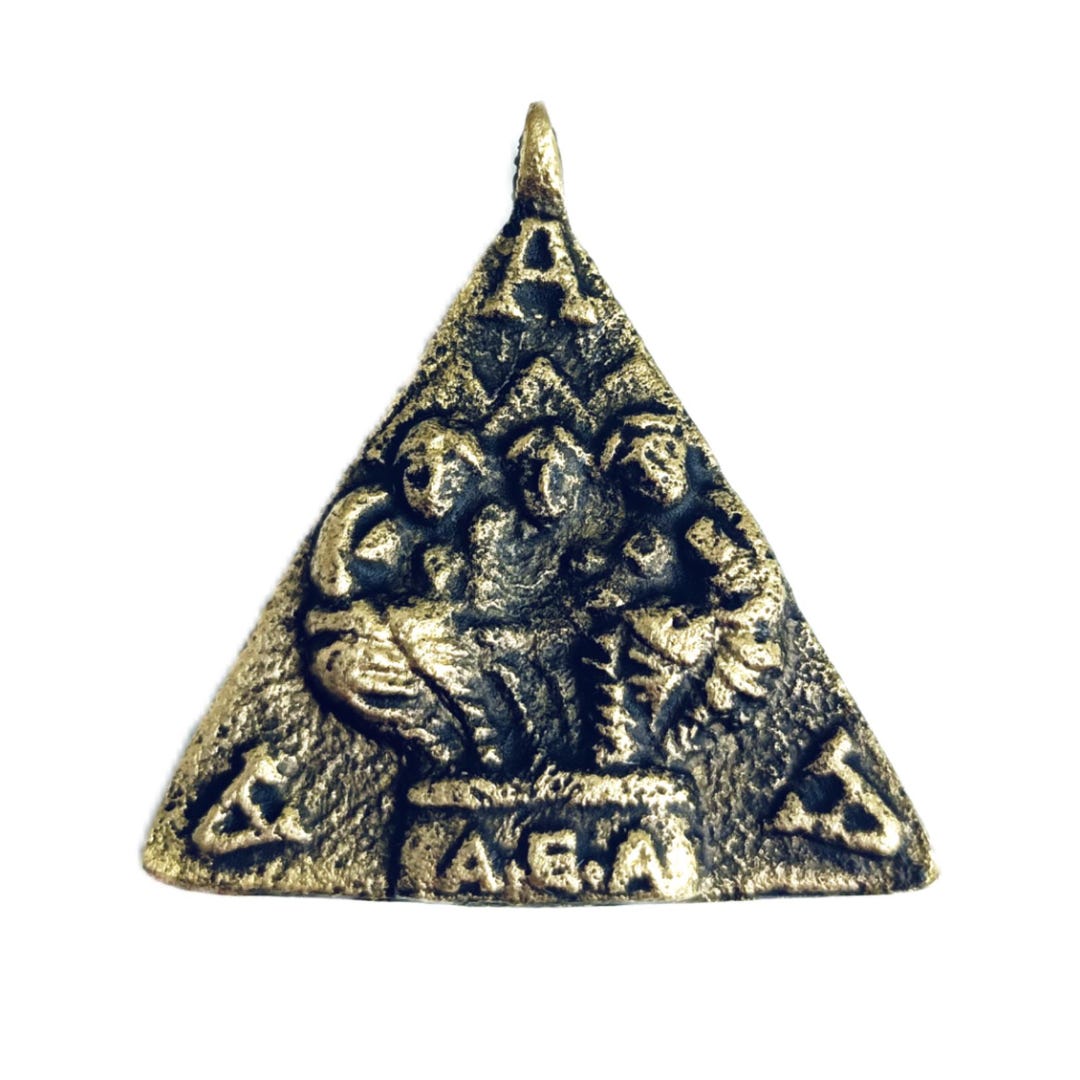 Tatlong Persona Roma Mata Medallion: Filipino Amulet for Protection - Etsy